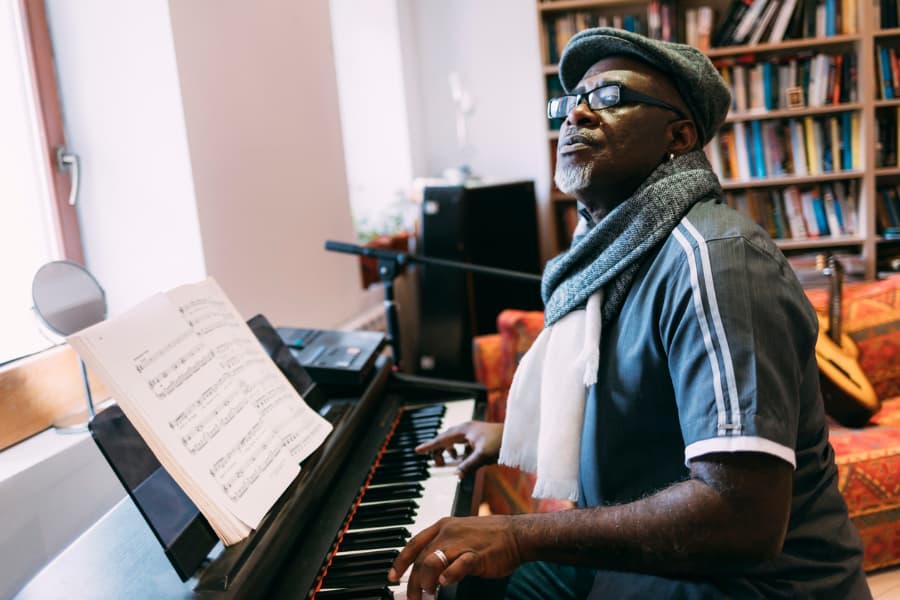 Benefits of Art and Music for Seniors – Liberty Resources Home Choices